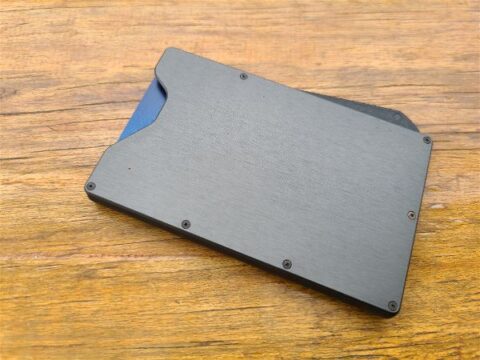 Ultimate Grip6 Wallet Review: Minimalist, Secure, High Quality, and ...