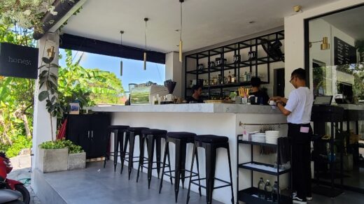73 Awesome Canggu Cafés: An Ultimate Guide to Bali's Coolest Café Scene ...