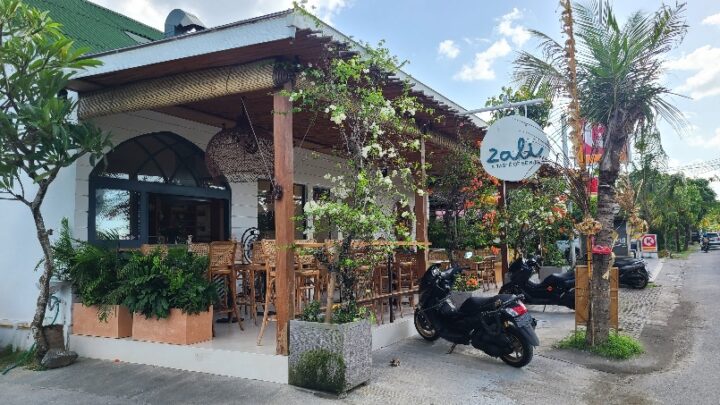 73 Awesome Canggu Cafés: An Ultimate Guide to Bali's Coolest Café Scene ...