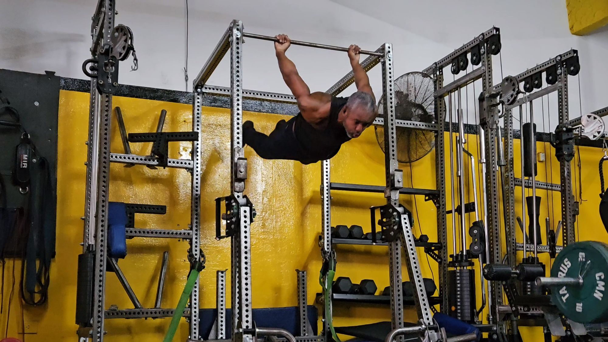 25 Essential Calisthenics Shoulder Exercises + 3 Workouts for All ...