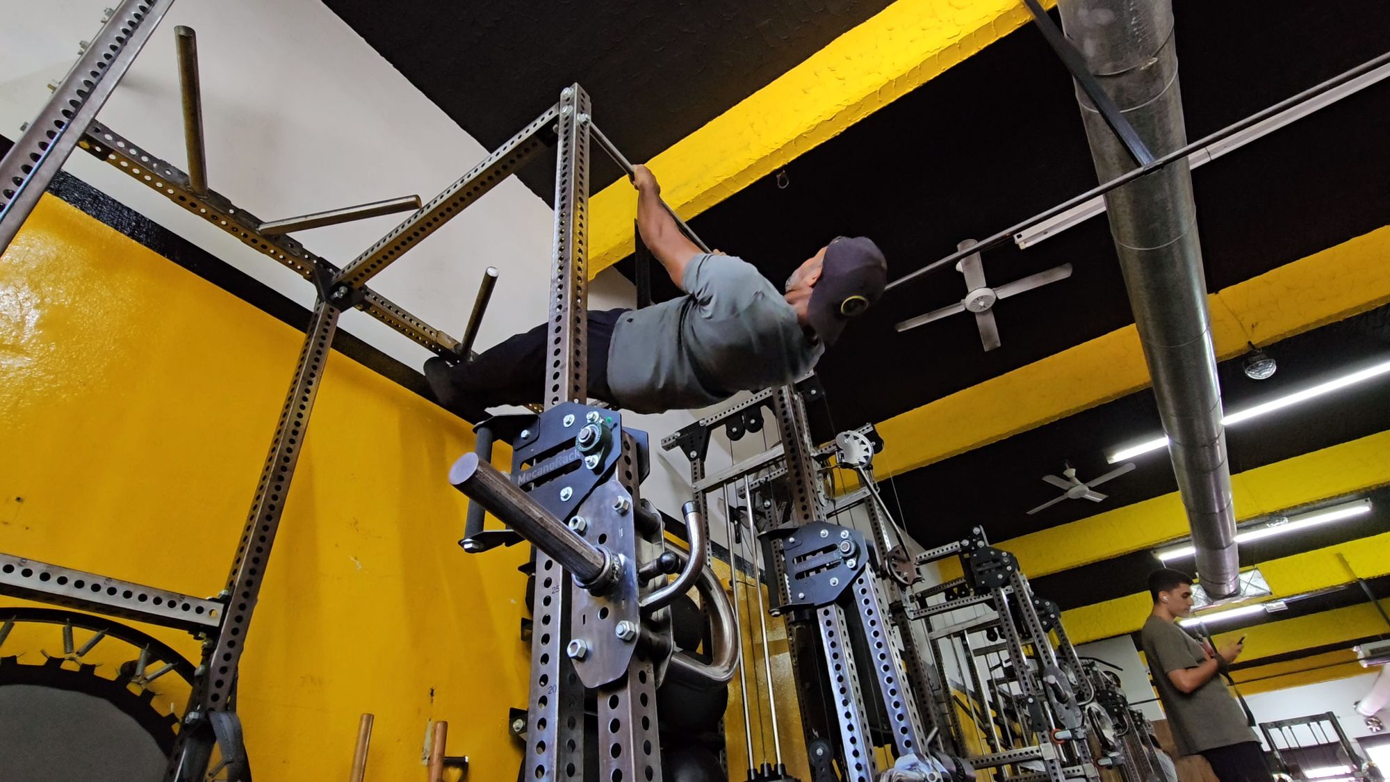 25 Essential Calisthenics Shoulder Exercises + 3 Workouts for All ...